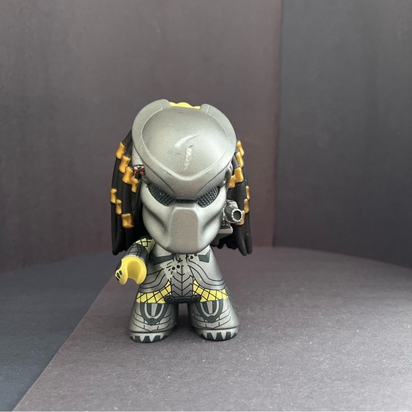 Other | Predator Titans Predator Loot Crate Exclusive 4 12 Vinyl Figure ...